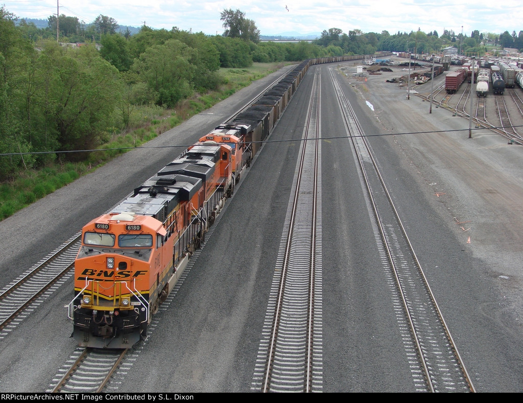 BNSF 6180 North